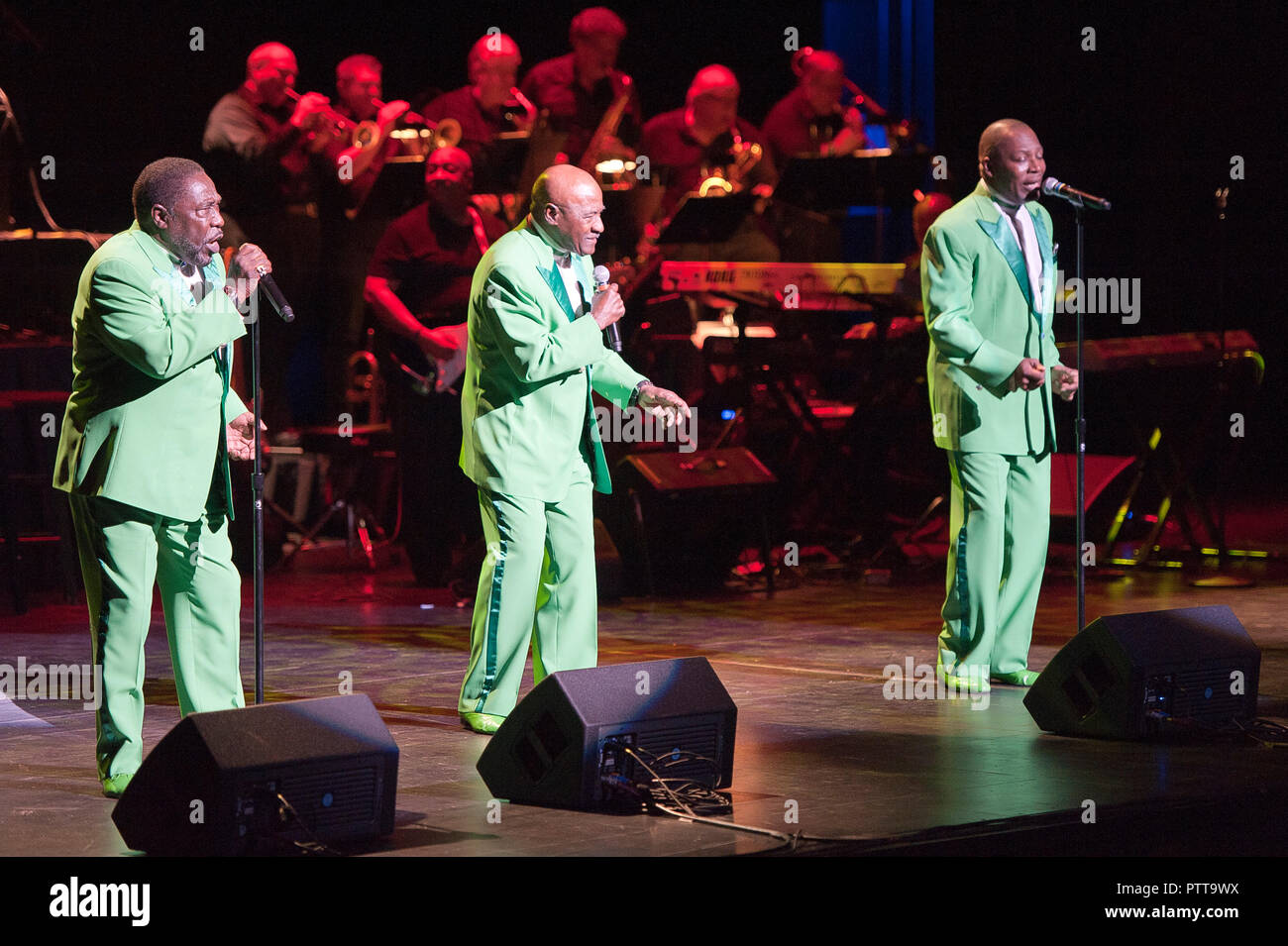 Gerald levert singer hi-res stock photography and images - Alamy