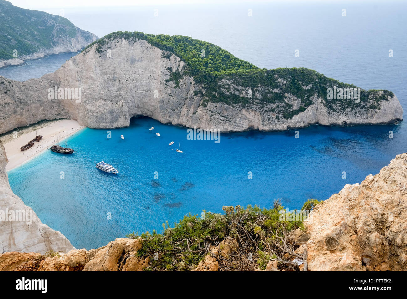 Ship panagiotis shipwreck zakynthos hi-res stock photography and images ...