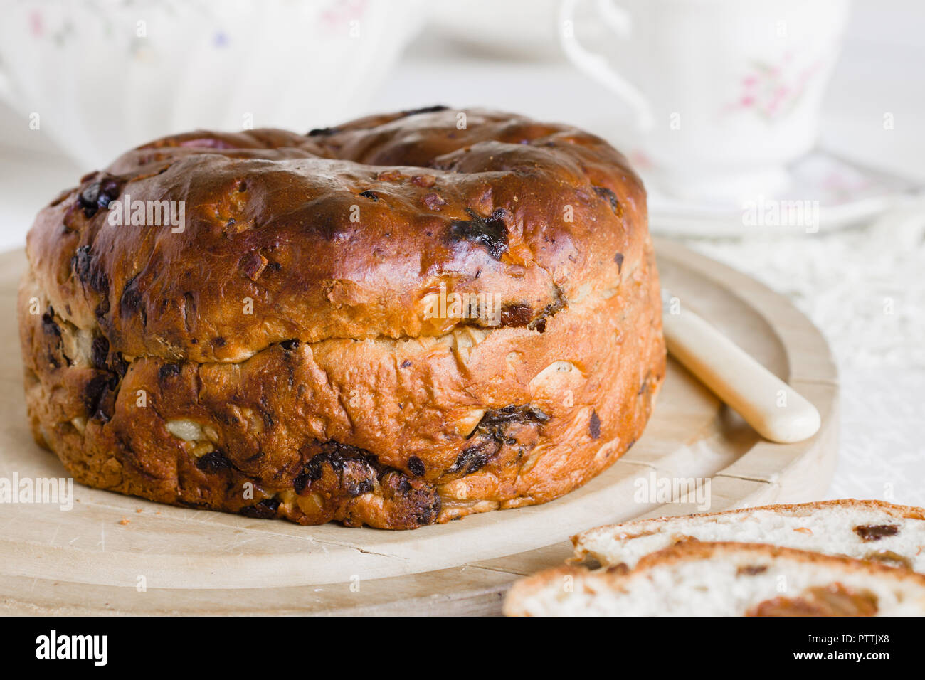Old barm hi-res stock photography and images - Alamy