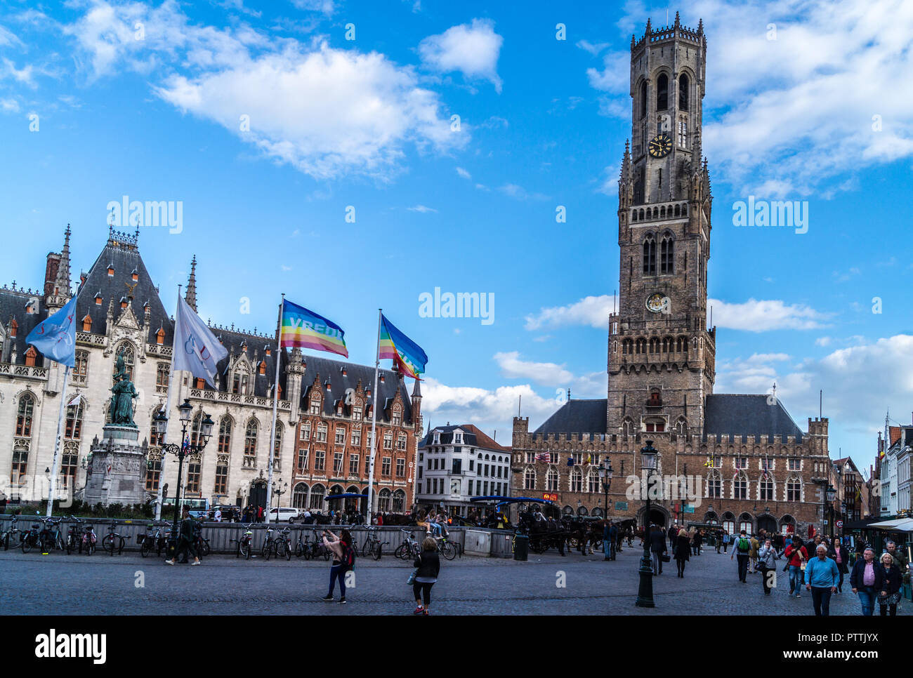 Bell tower bruges hi-res stock photography and images - Alamy