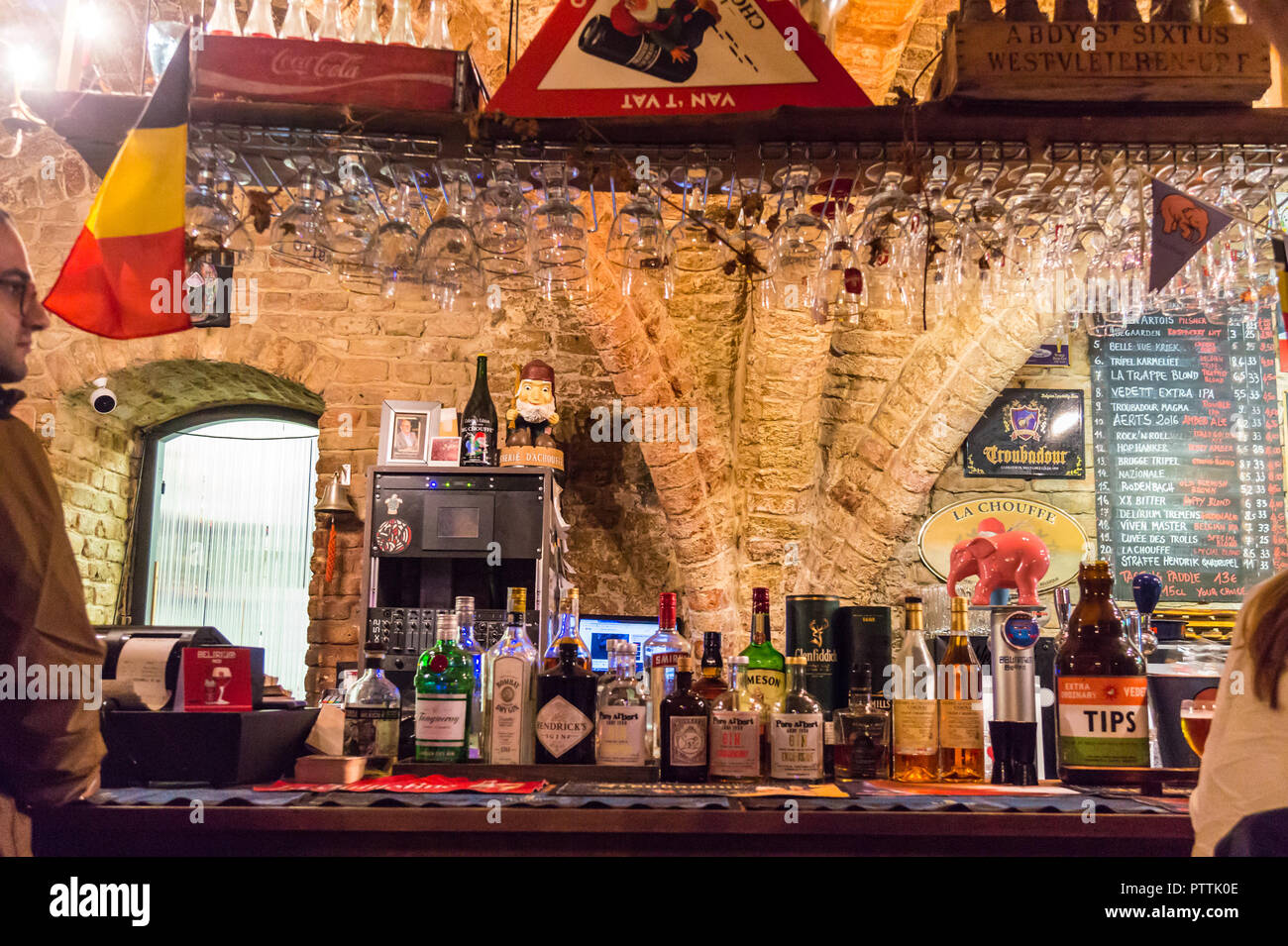 "Le Trappiste" cellar bar, Bruges, (Brugge), Belgium Stock Photo - Alamy