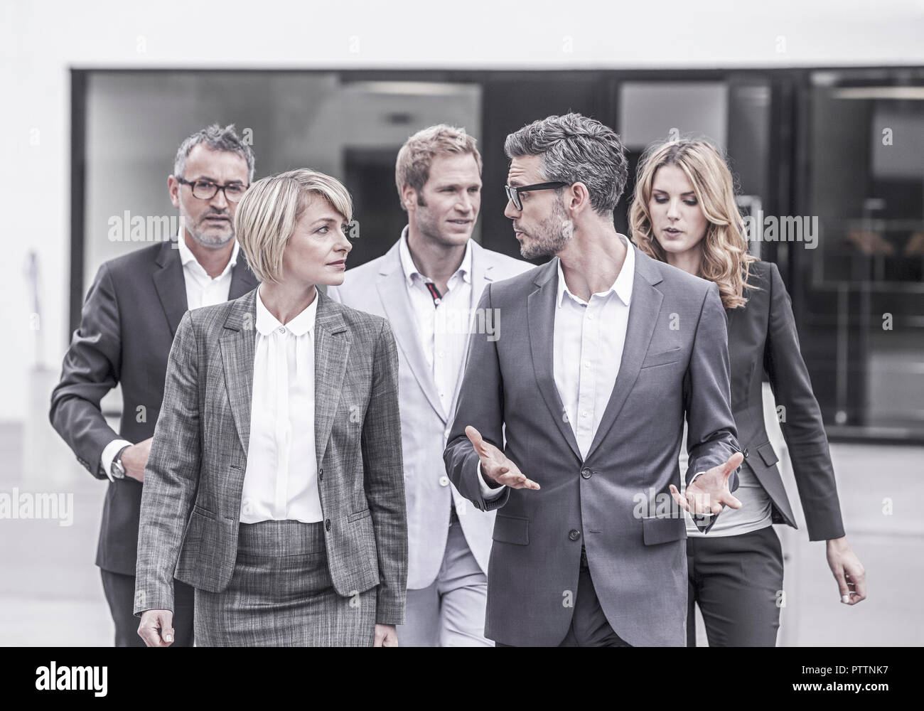 Personengruppe High Resolution Stock Photography and Images - Alamy