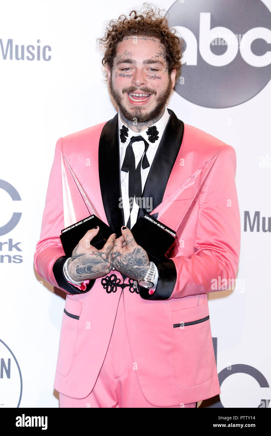 Post Malone attending the 46th Annual American Music Awards at ...