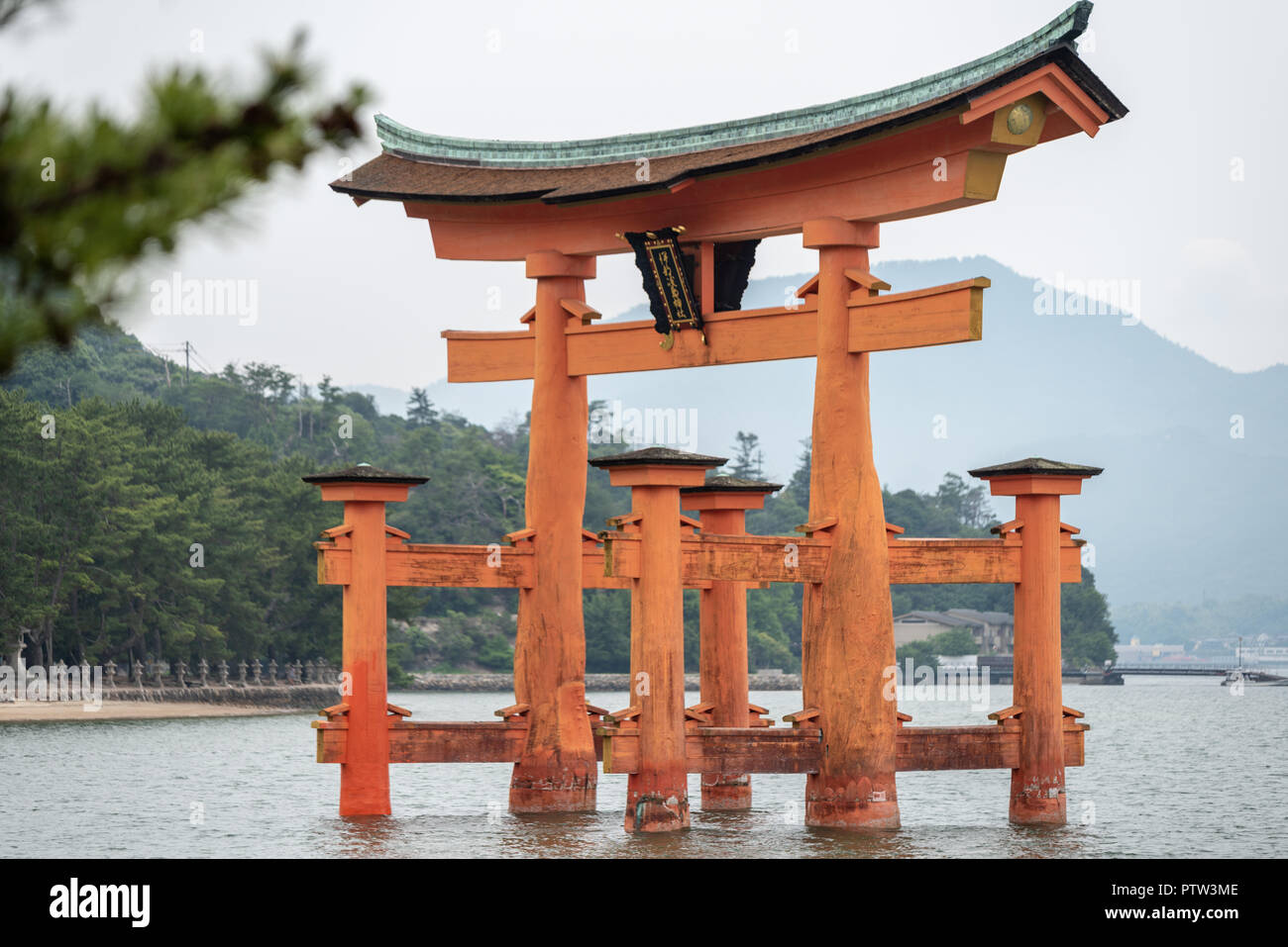 The "Itsukushima Jinja" Shrine floating Torii Gate off the coast of the ...