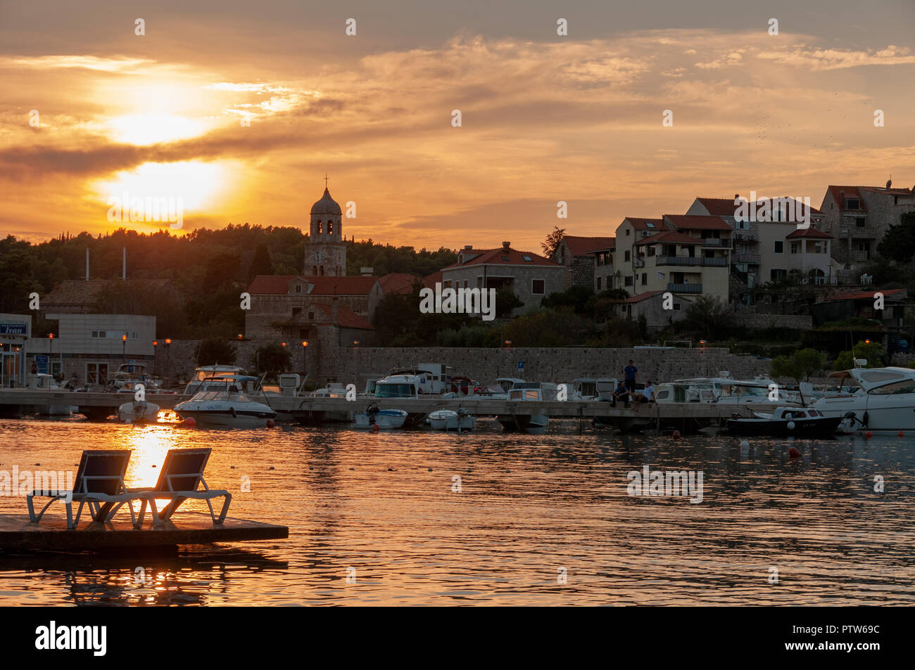 Tiha hi-res stock photography and images - Alamy