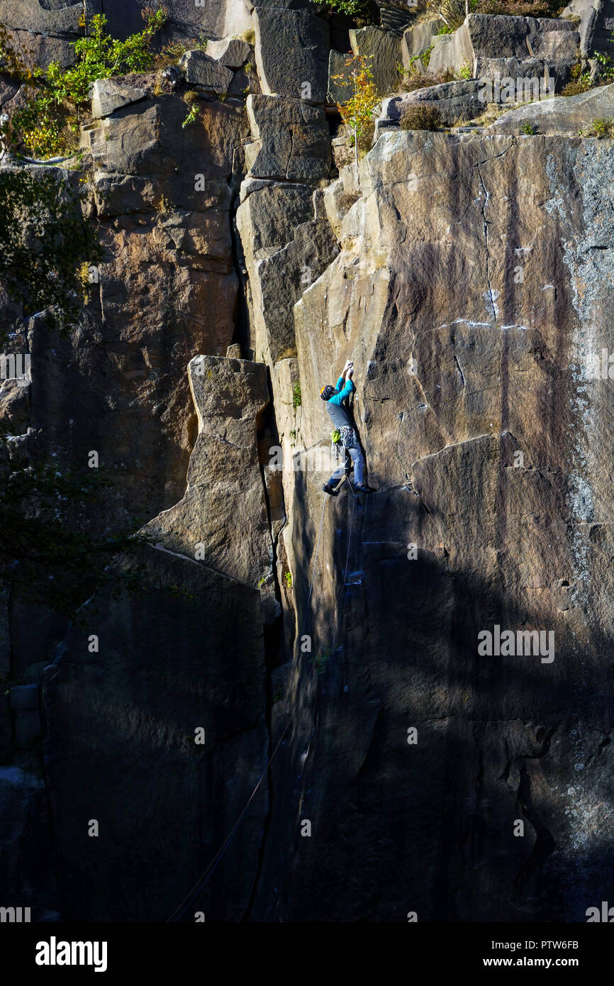 Rock climber, rock climbing, Lawrencefield, Quarry, Surprise View, Peak ...