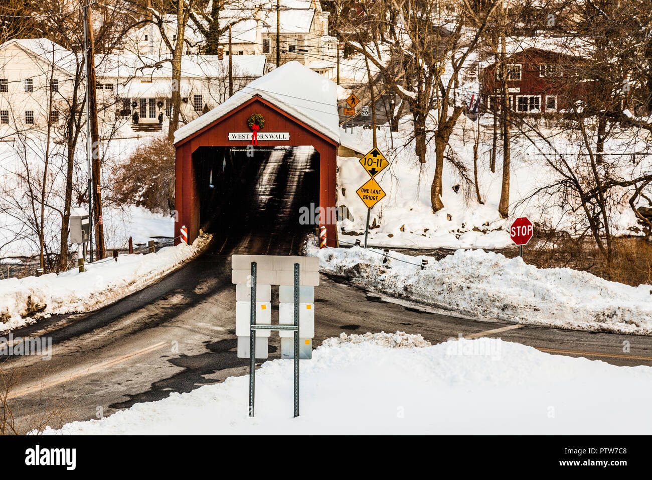 Covered Bridge West Cornwall, Connecticut, USA Stock Photo - Alamy