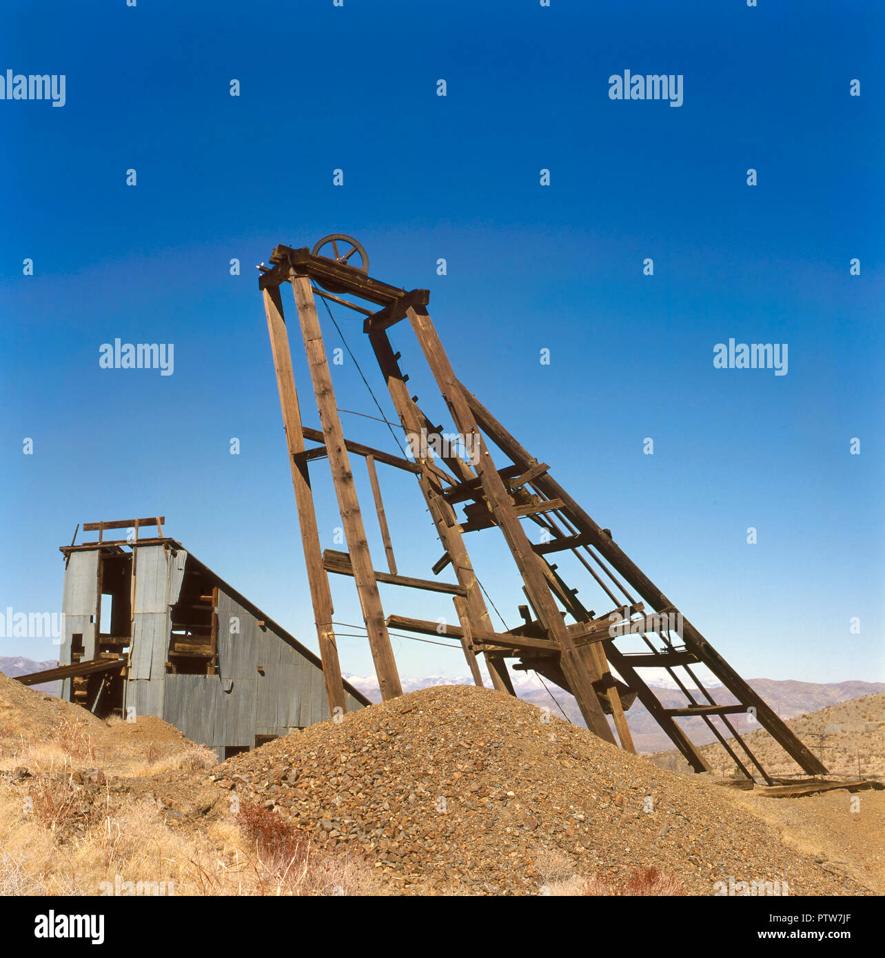 Old mining equipment near a Ghost Town in the Mojave dessert USA Stock ...