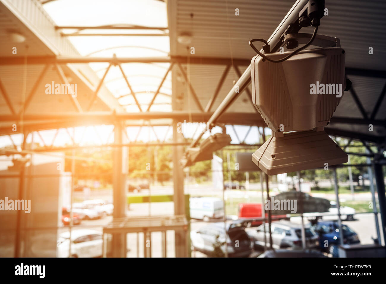 Spotlight hang from the ceiling in the exhibition hall Stock Photo - Alamy
