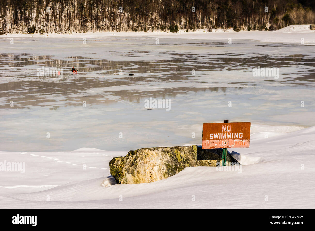 Hogback Dam Hartland, Connecticut, USA Stock Photo - Alamy