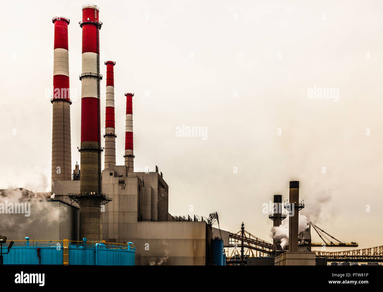 Ravenswood Power Plant Long Island City New York, New York, USA Stock ...