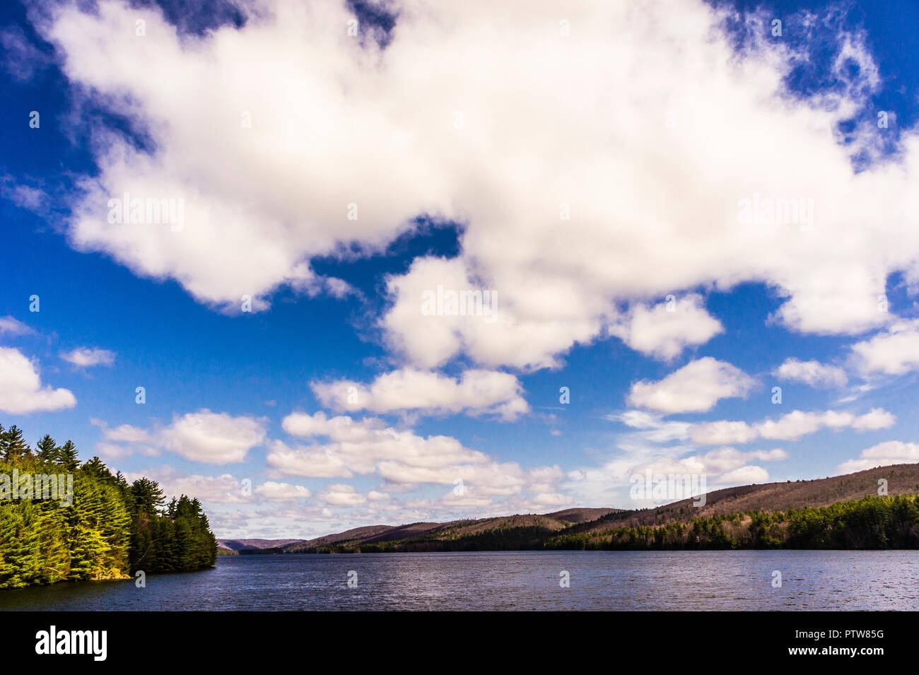 Saville Dam Barkhamsted Reservoir Barkhamsted, Connecticut, USA Stock ...