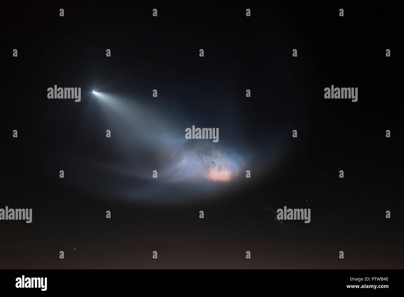 October 7, 2018 Launch from Vandenberg by SpaceX Stock Photo - Alamy