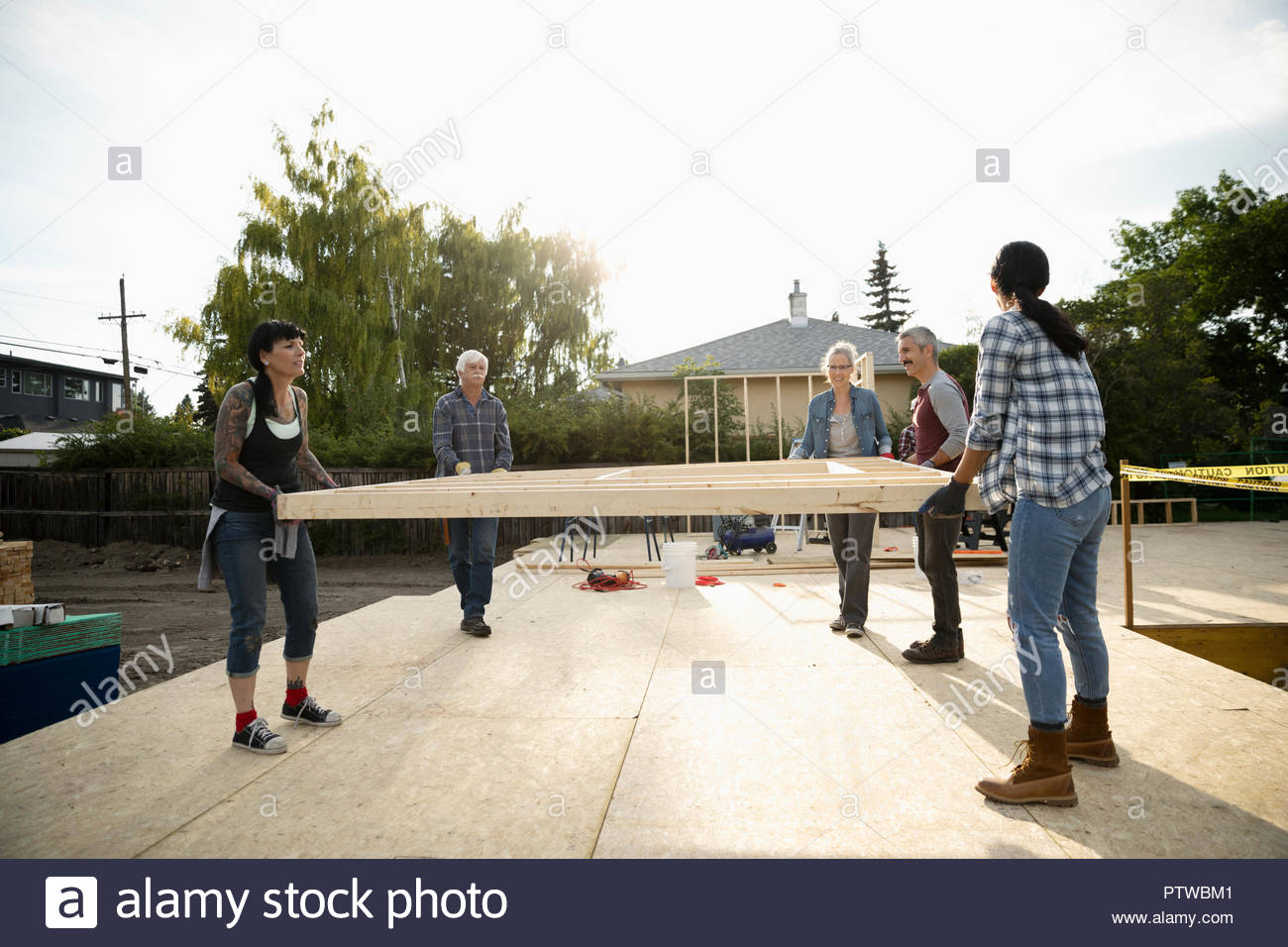 Man carrying frame hi-res stock photography and images - Alamy