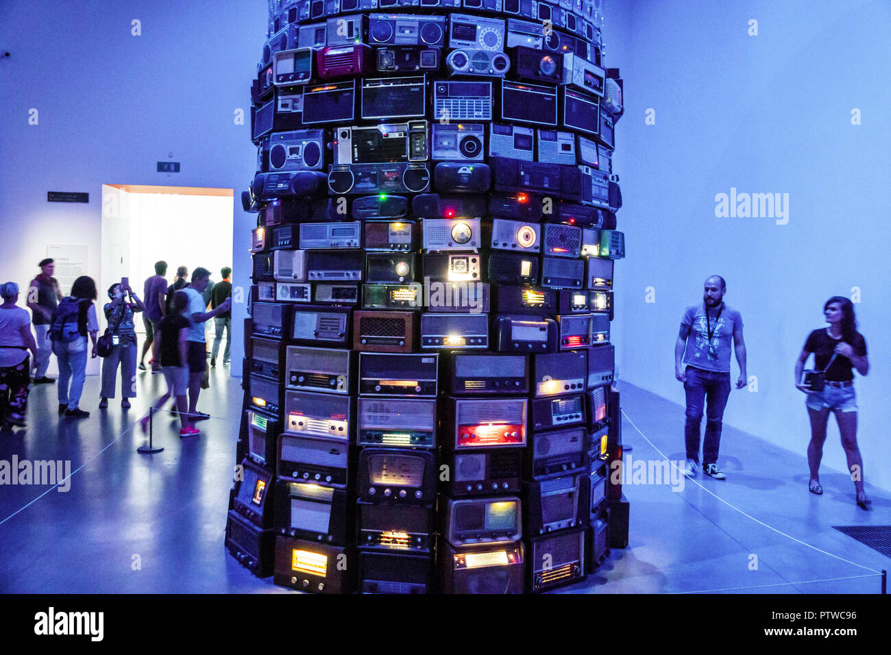 Tate modern installation hi-res stock photography and images - Alamy