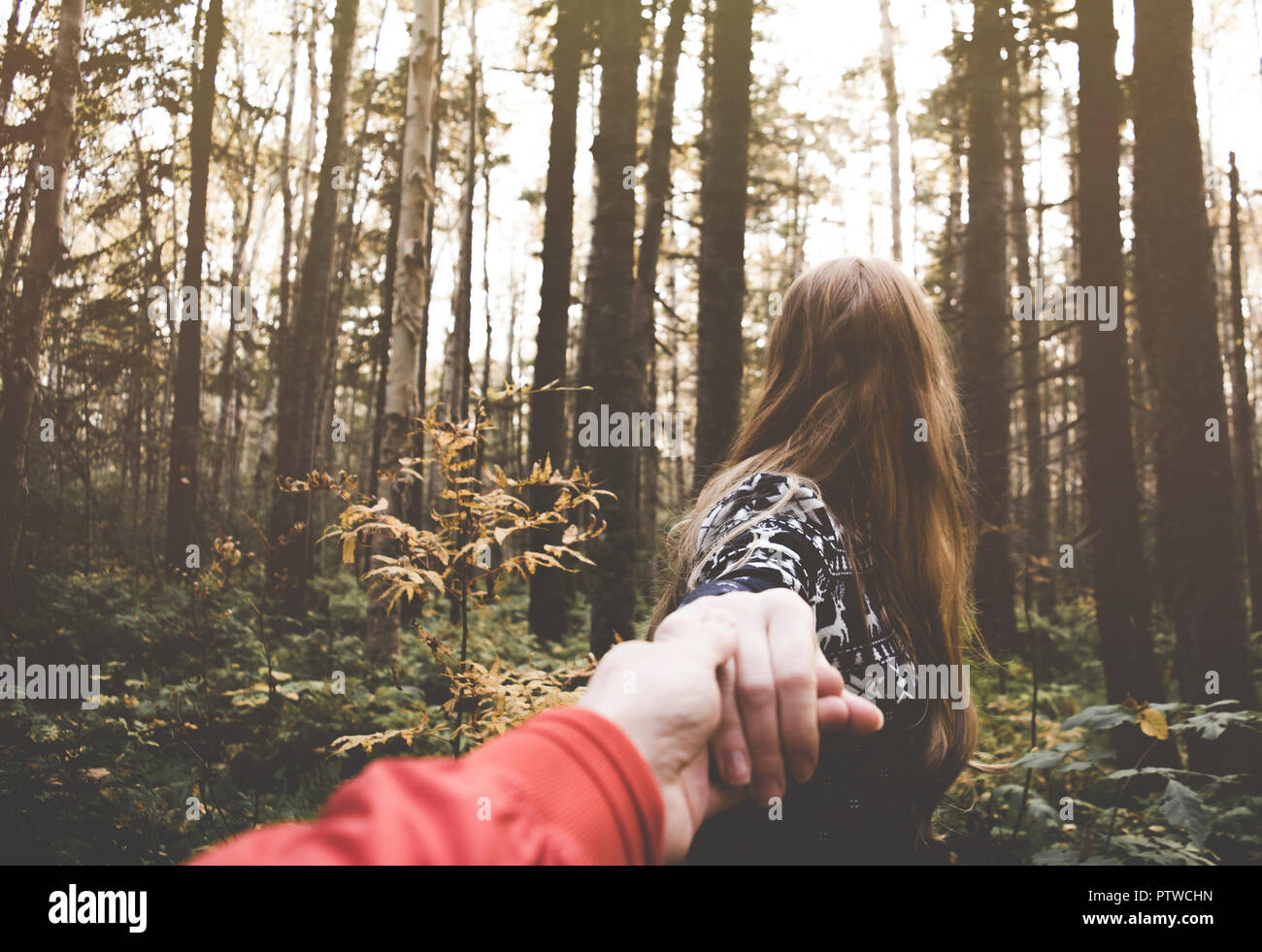 Walk in fall women hi-res stock photography and images - Alamy