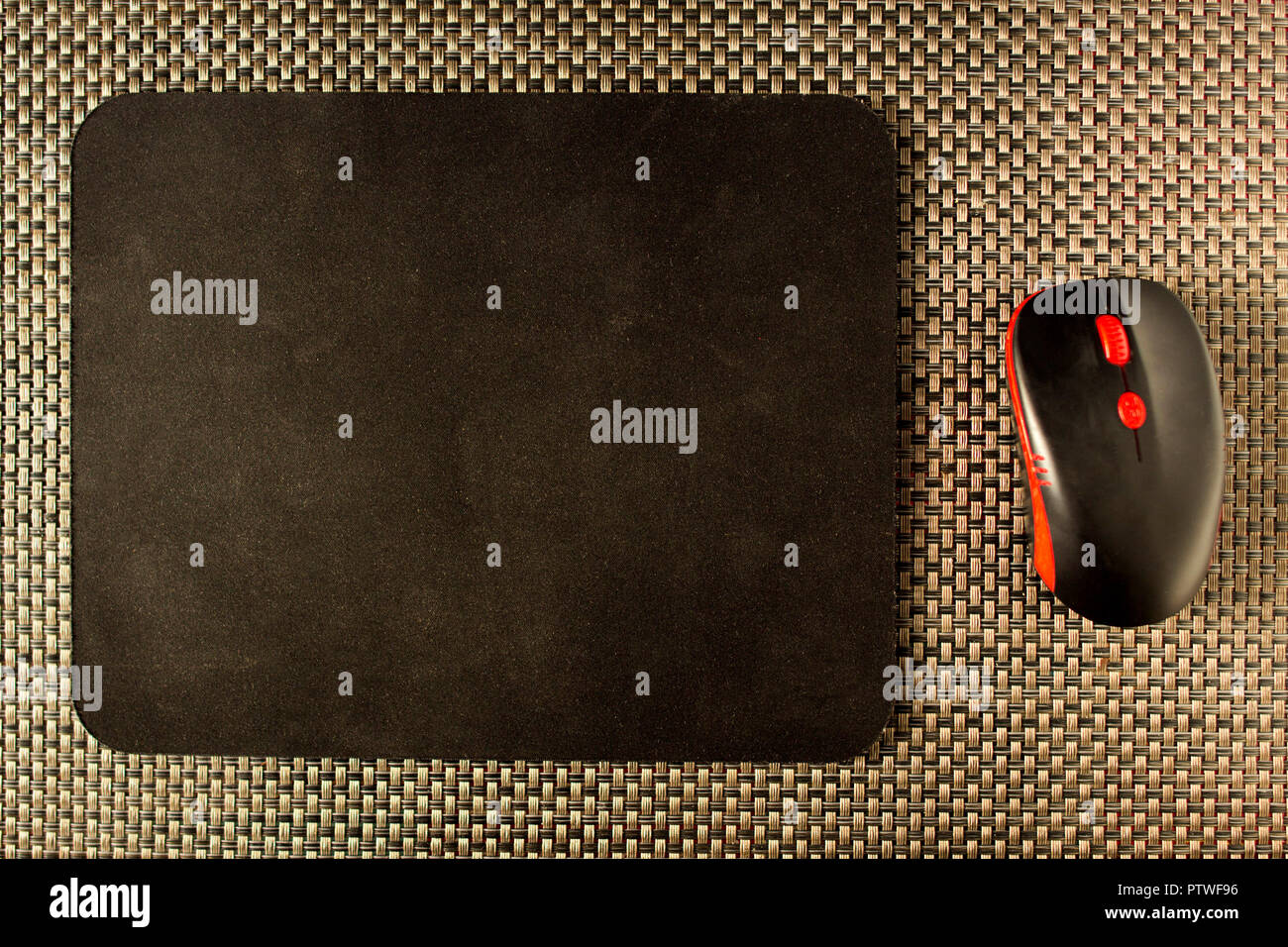 Mouse rug hi-res stock photography and images - Alamy