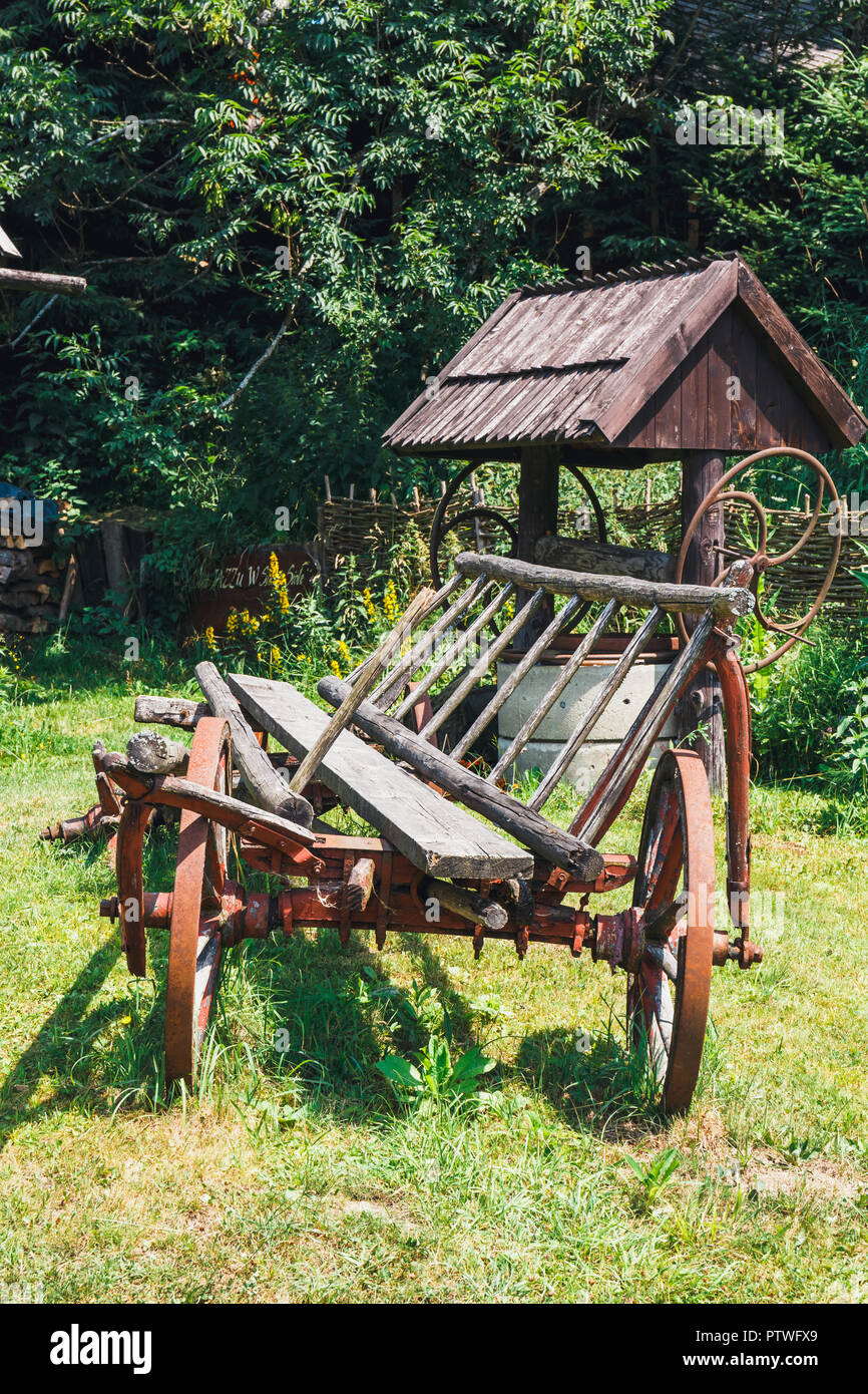 Vintage wooden cart in the village, close up Stock Photo - Alamy