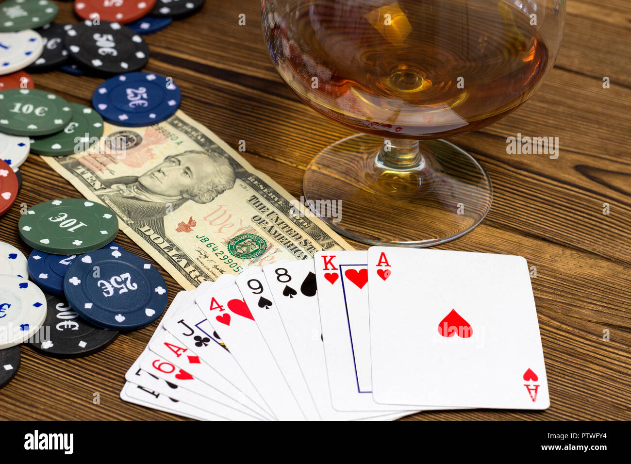 Gambling alcohol hi-res stock photography and images - Alamy
