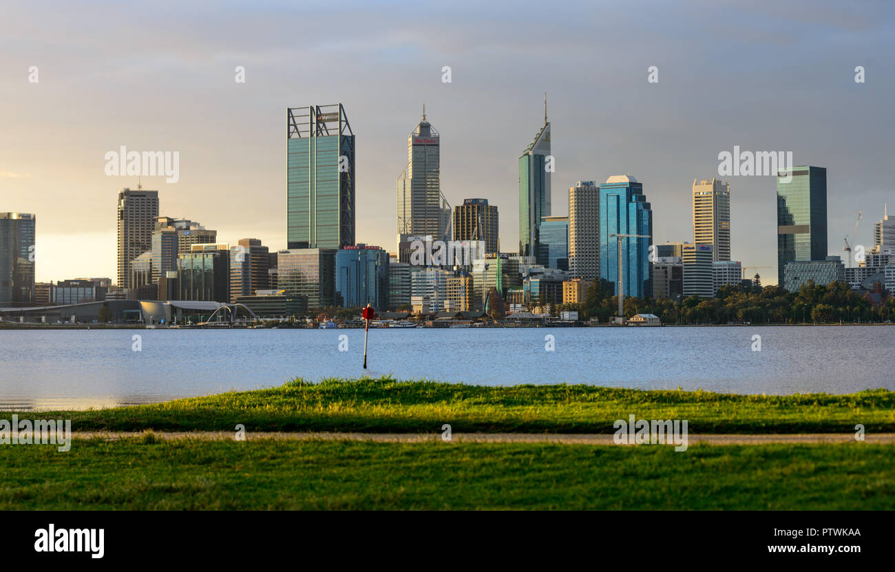 From south perth foreshore hi-res stock photography and images - Alamy