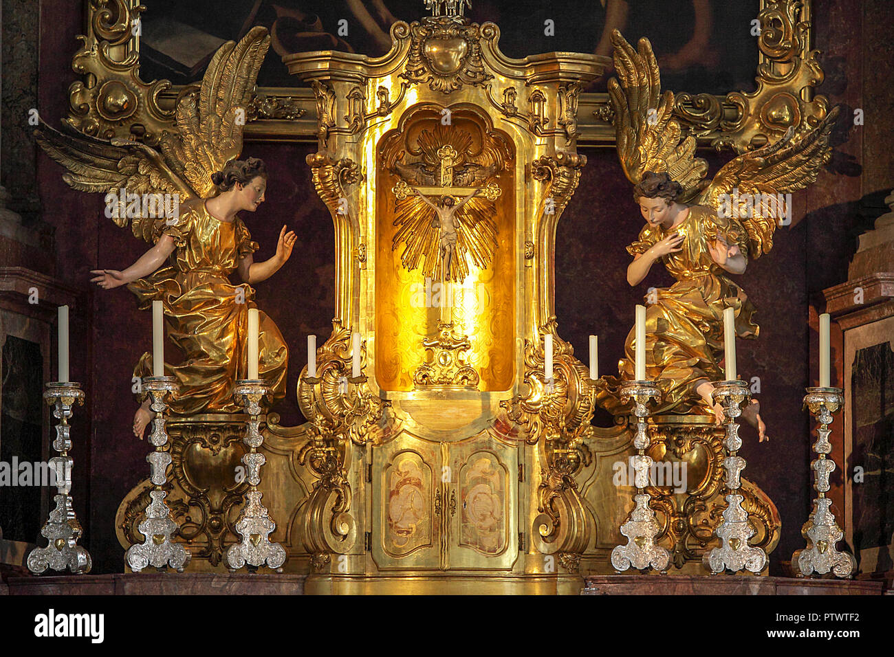 Format altar color colour colour hi-res stock photography and images ...