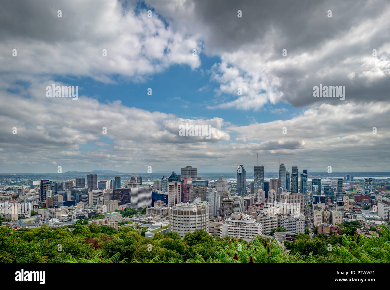 Montreal landscape hi-res stock photography and images - Alamy