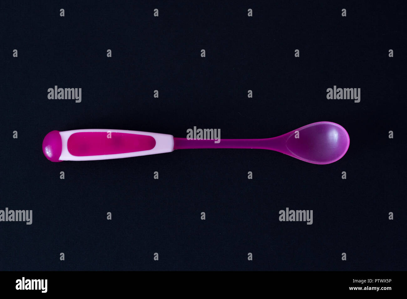 Baby swan pink hi-res stock photography and images - Alamy