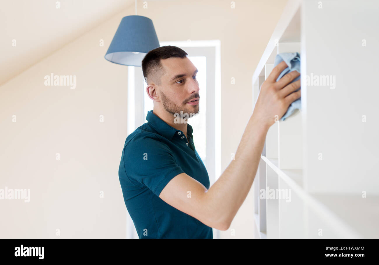 Cloth rack hi-res stock photography and images - Alamy