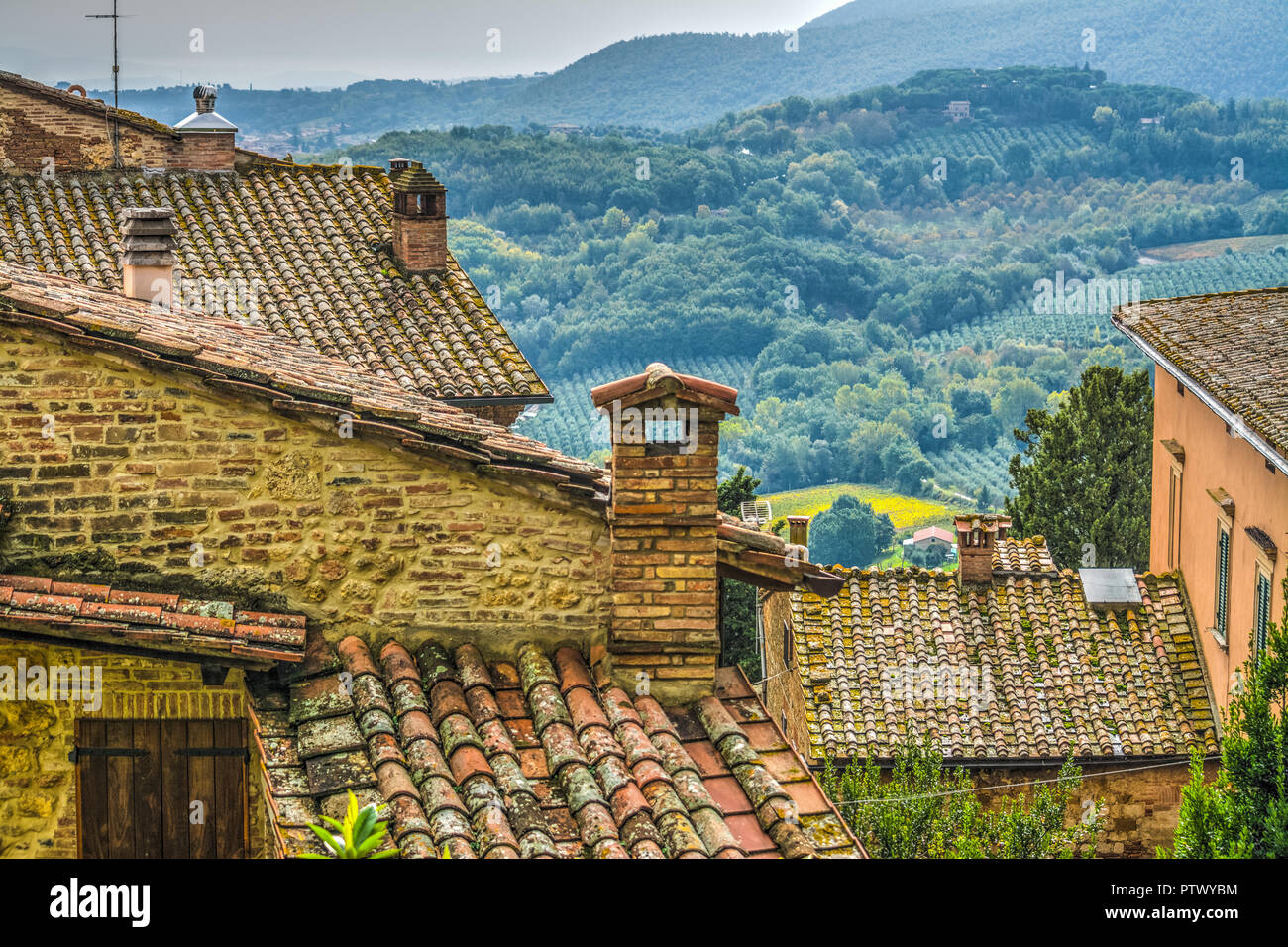 ancient buildings in Tuscany Stock Photo - Alamy