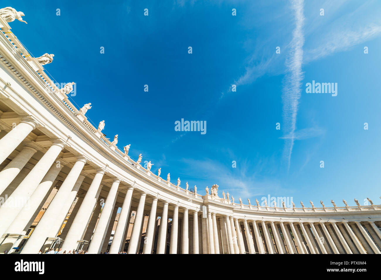 world famous Saint Peter's square in Rome Stock Photo - Alamy