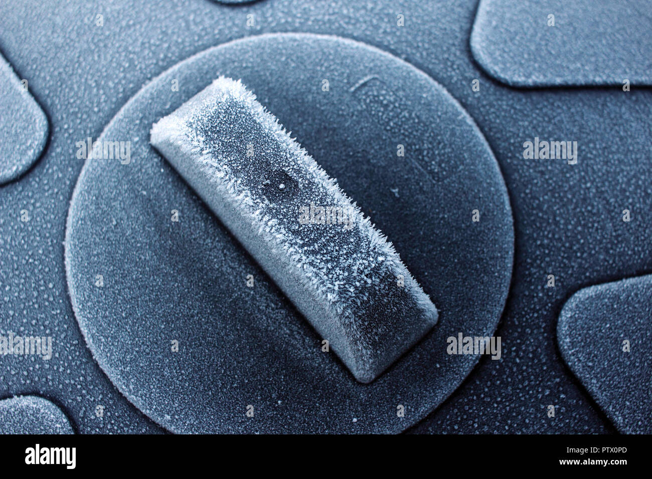 Icy surfaces hi-res stock photography and images - Alamy
