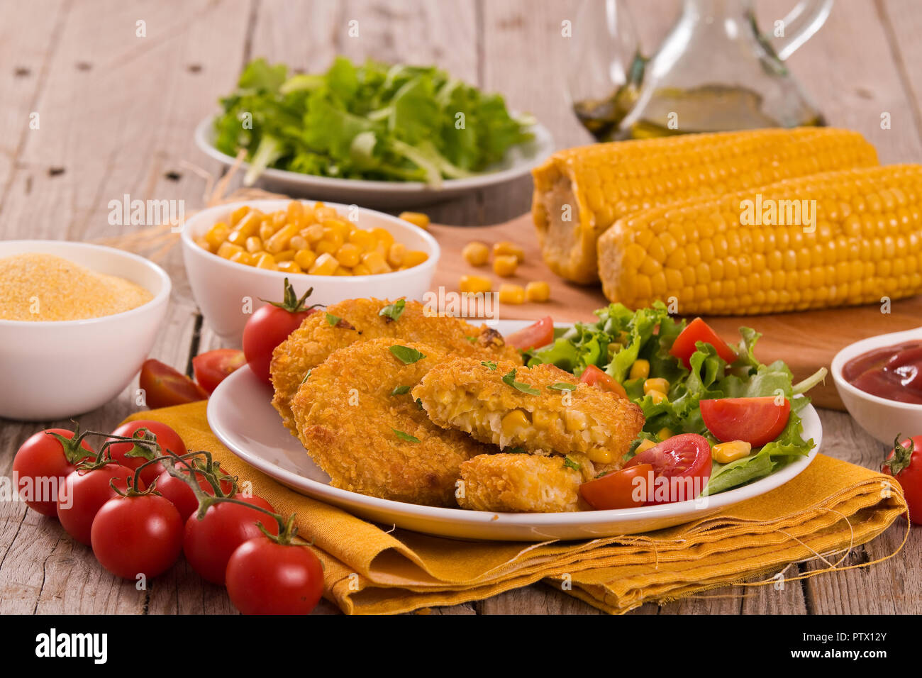 Burger sweetcorn salad hi-res stock photography and images - Alamy