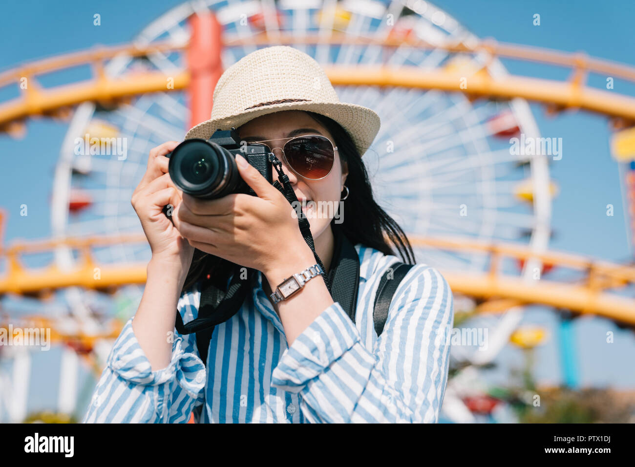 Joyful asian photographer hi-res stock photography and images - Alamy