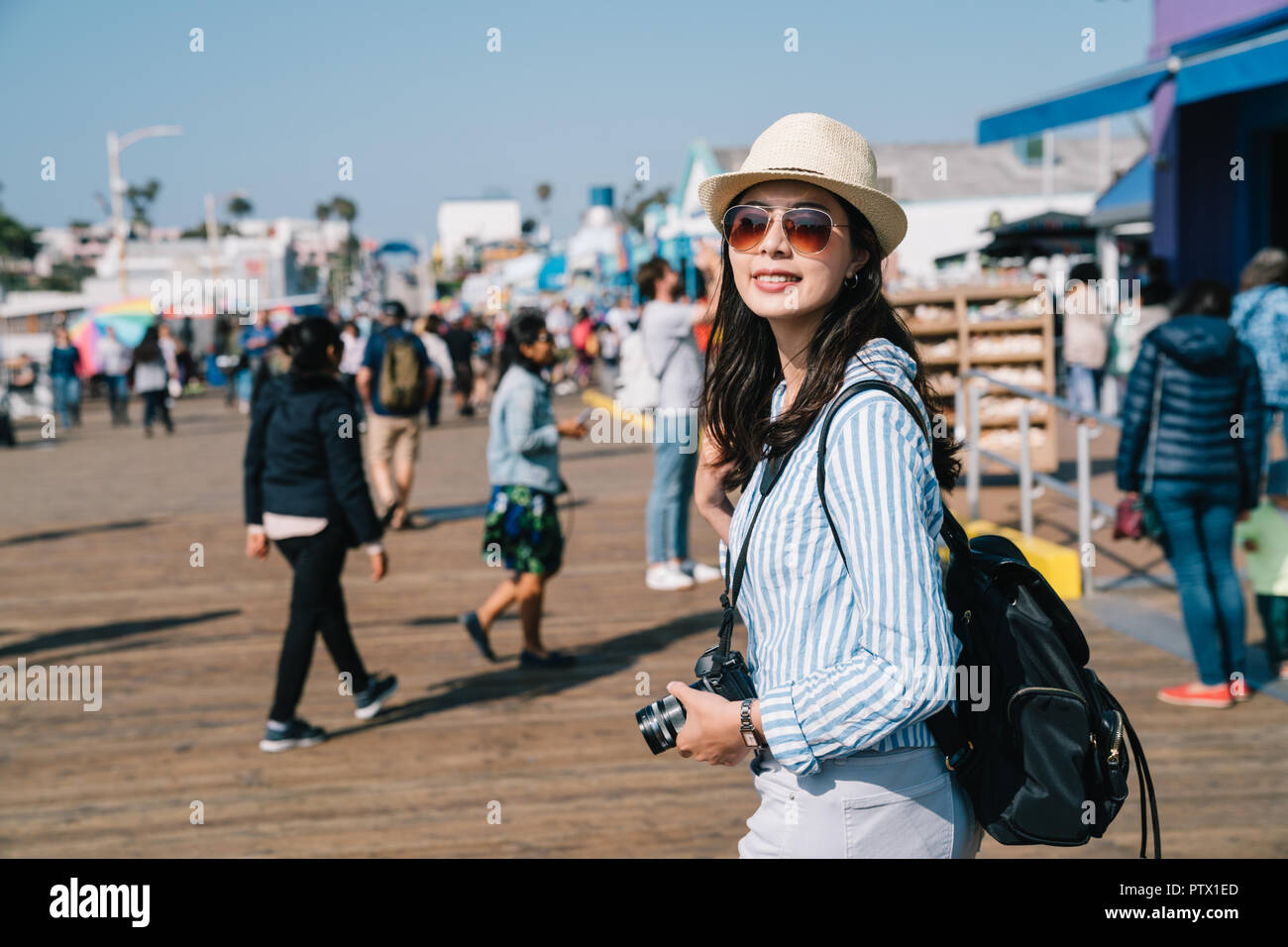 Smile attractively hi-res stock photography and images - Alamy