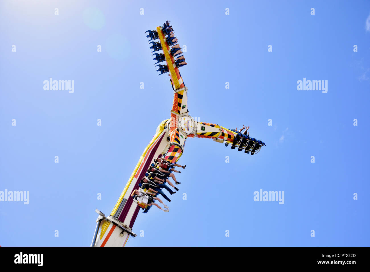 Amusement park rides thrill hi-res stock photography and images - Alamy