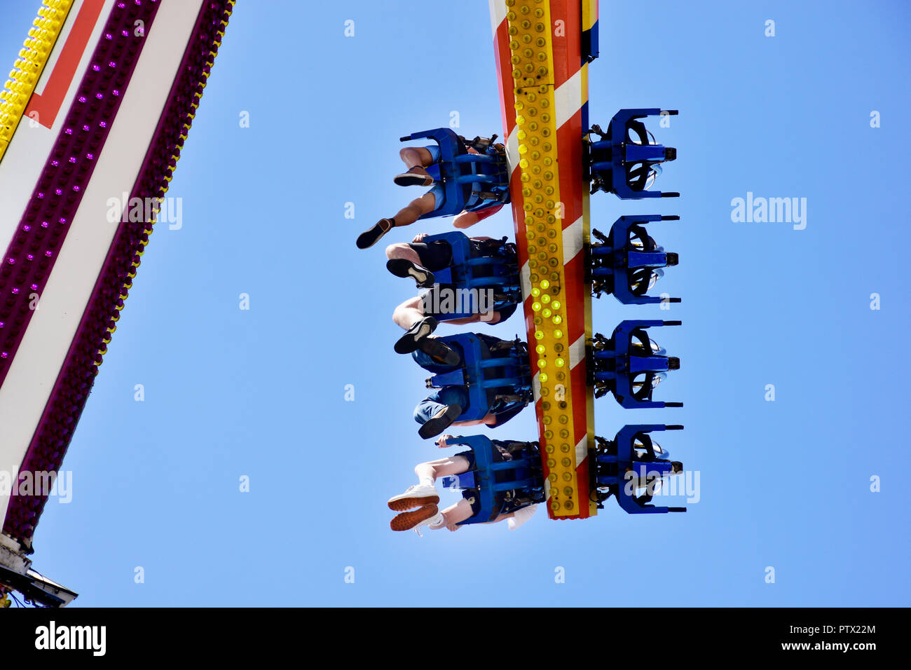Scary rides hi-res stock photography and images - Alamy
