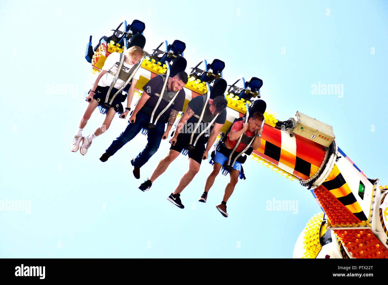 FUN ON SHOW RIDES Stock Photo - Alamy