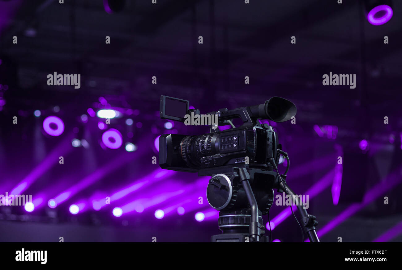 Video games live concert hi-res stock photography and images - Alamy