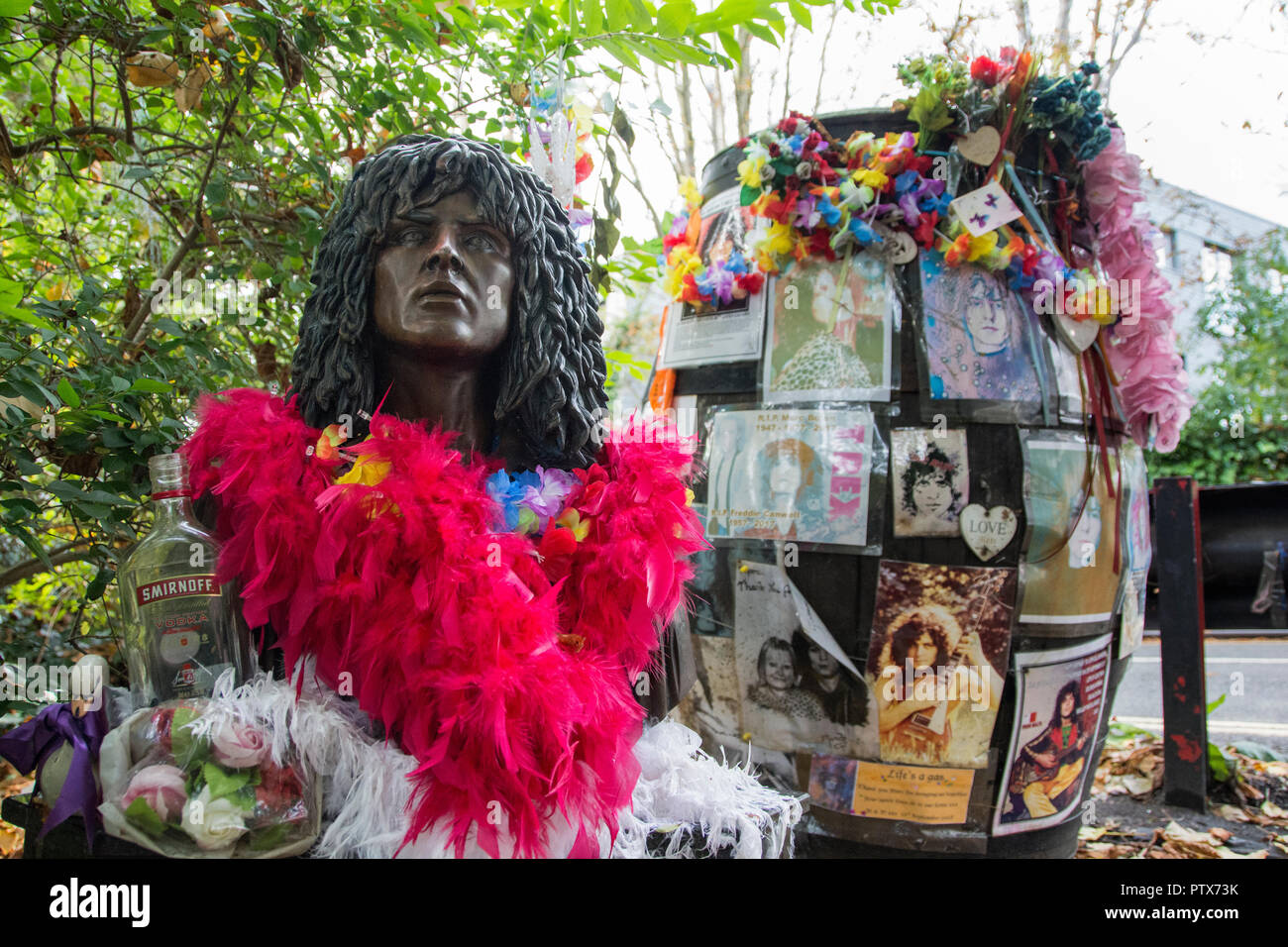 Roadside memorial and shrine to Marc Bolan, Queen's Ride, Barnes Common ...