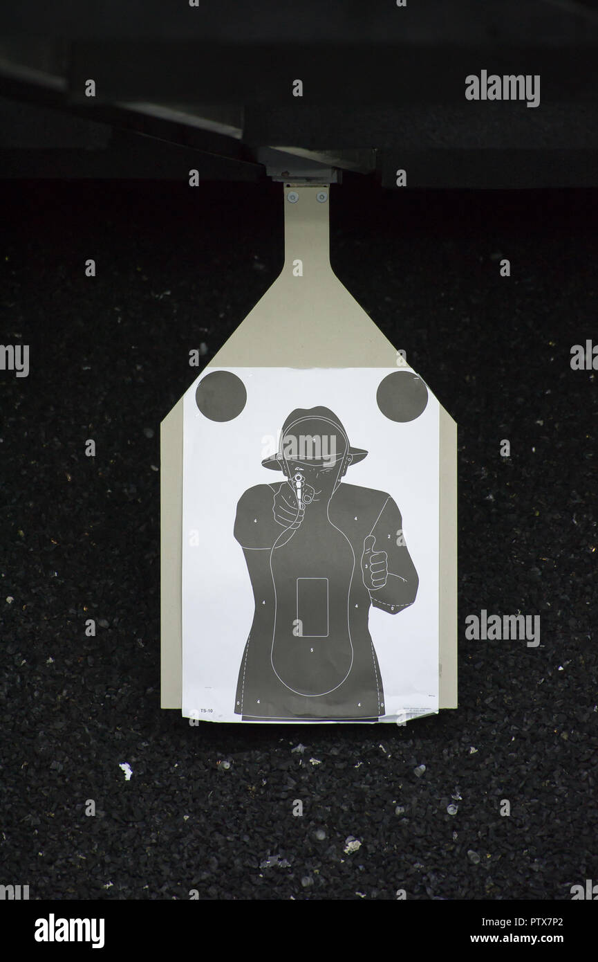 Modular firing range hi-res stock photography and images - Alamy