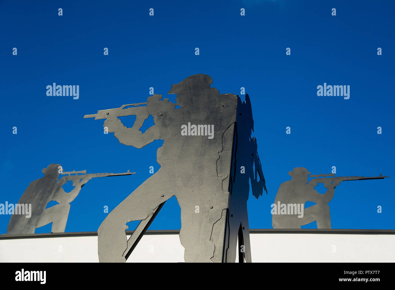 Modular firing range hi-res stock photography and images - Alamy