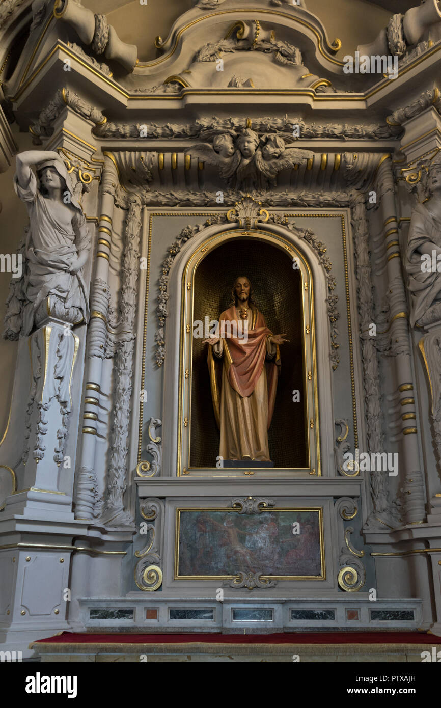 Jesus christ inside hi-res stock photography and images - Alamy