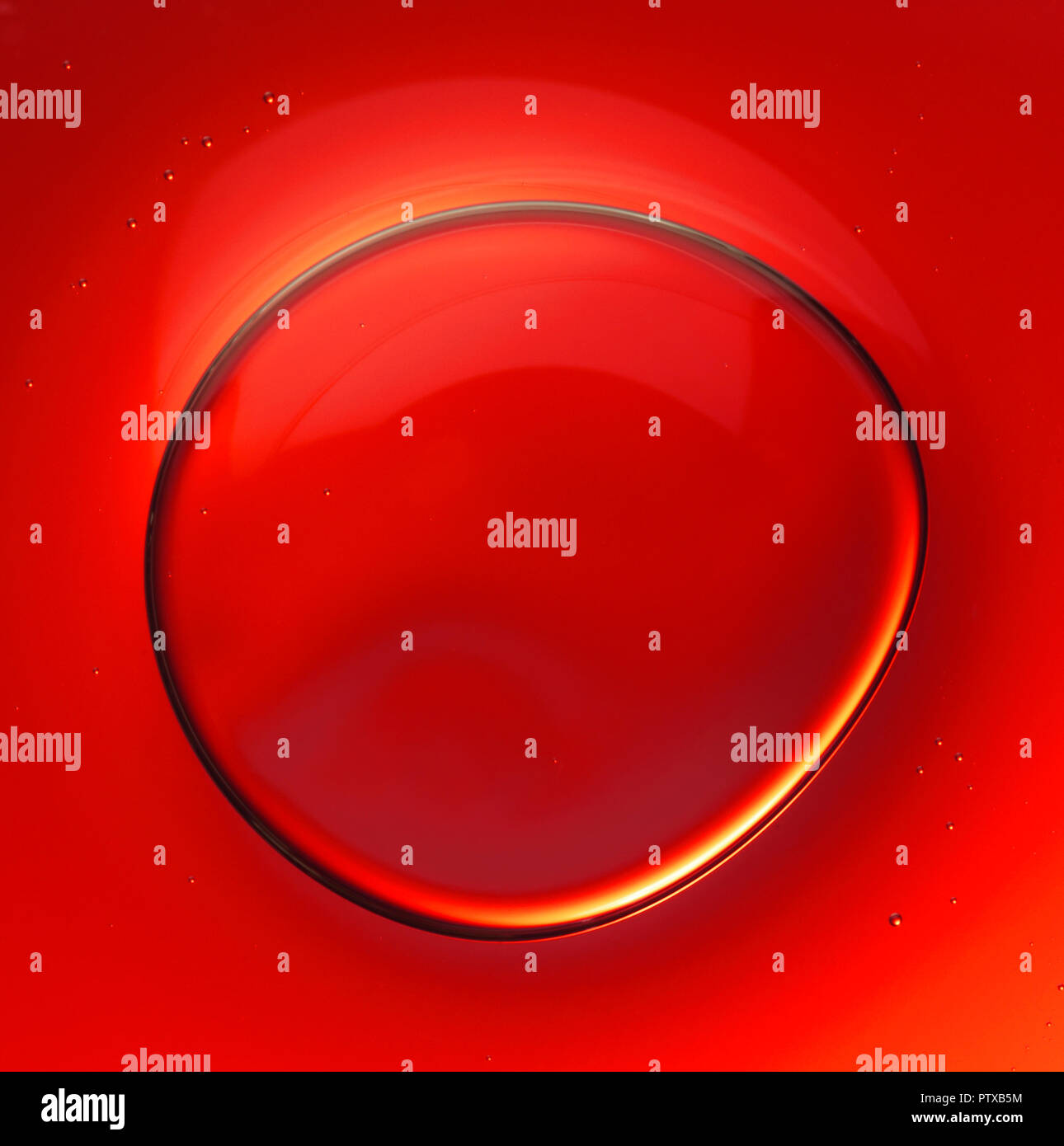 Close up liquid hi-res stock photography and images - Alamy