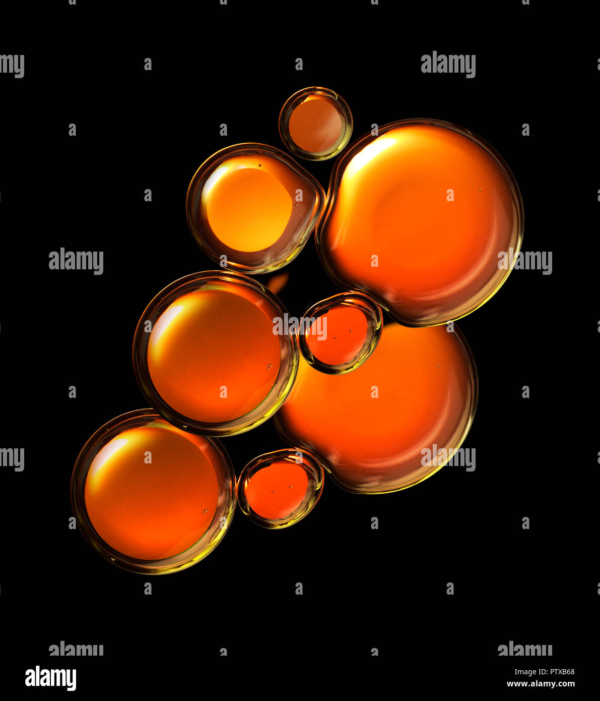 Drops of oil hi-res stock photography and images - Alamy