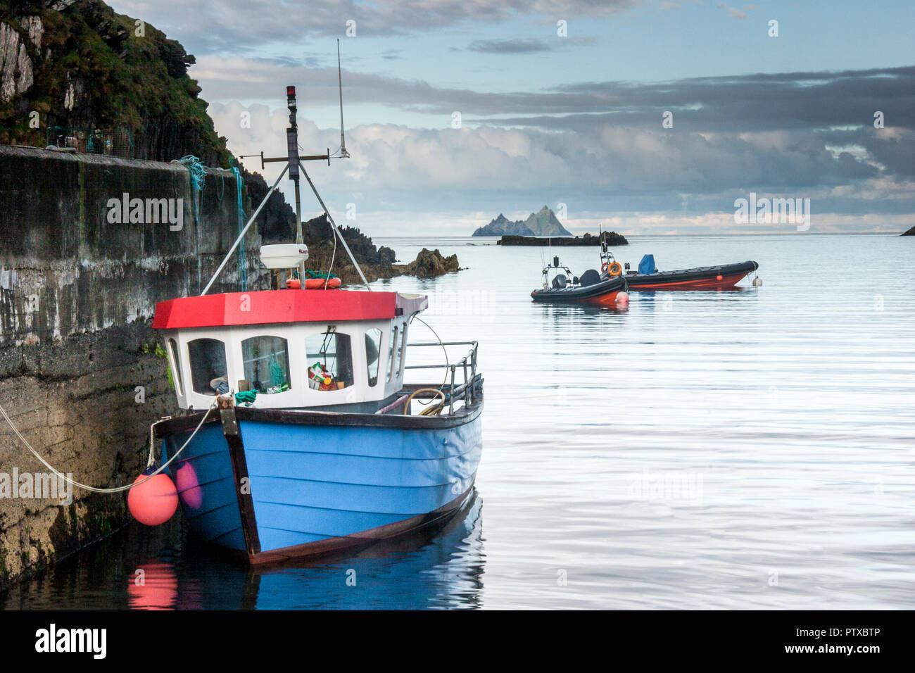 Skellig hi-res stock photography and images - Alamy