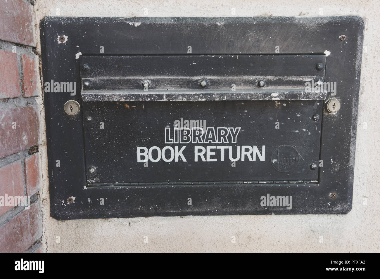 Book Return Sign