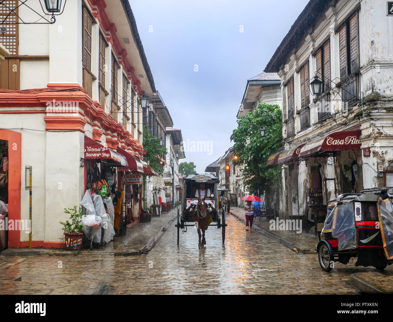 Aug 24,2018 Vigan City, Philippines - A wagon on a rainy day Stock ...