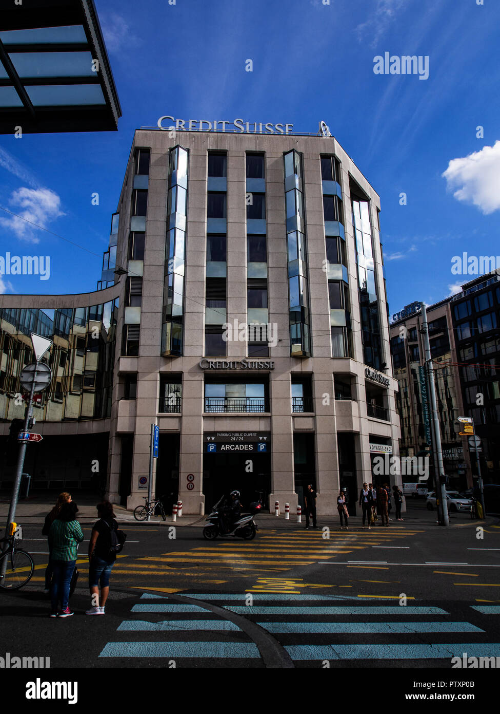 Credit suisse geneva hi-res stock photography and images - Alamy