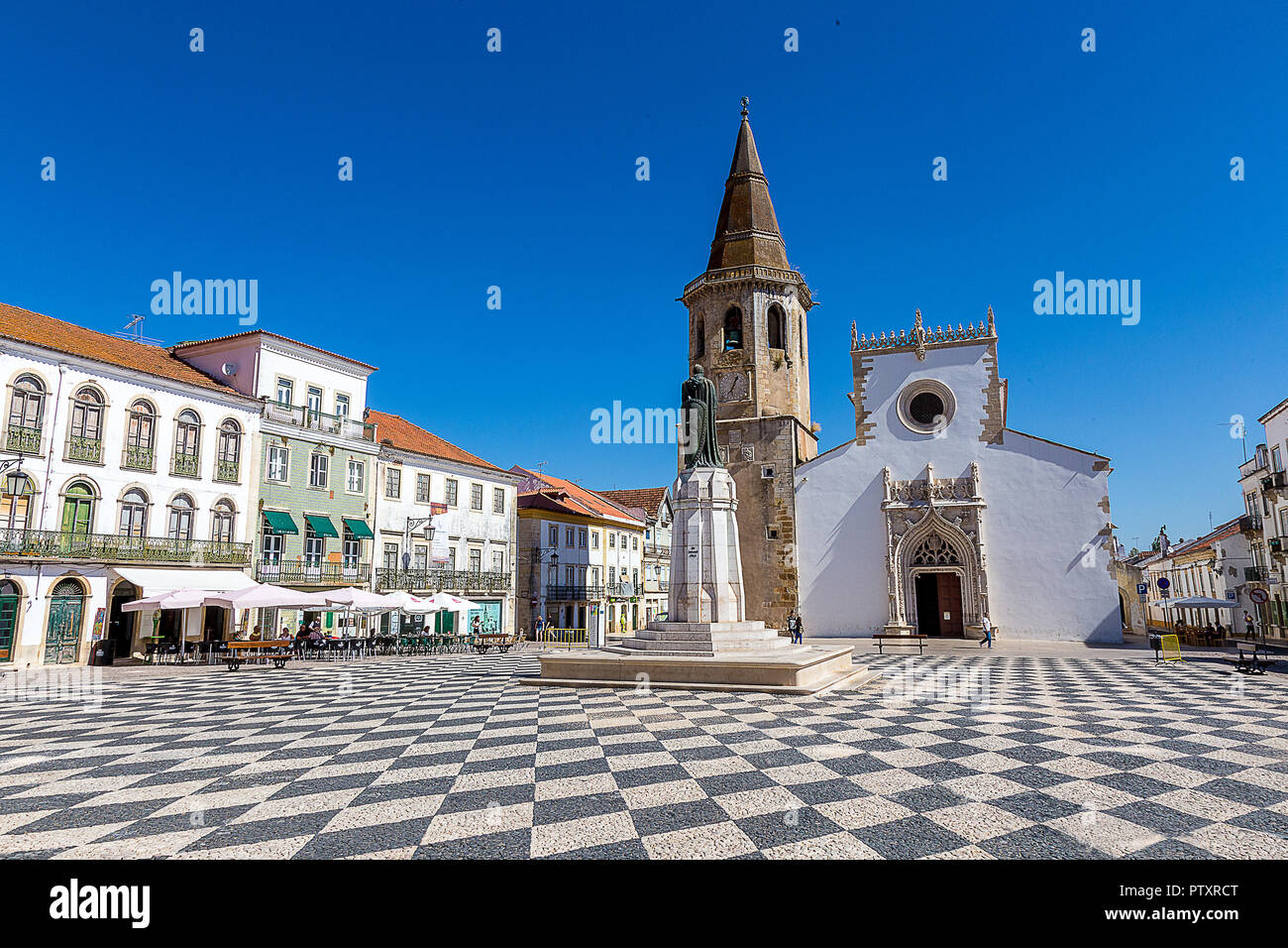 Portuguese catholic church hi-res stock photography and images - Alamy