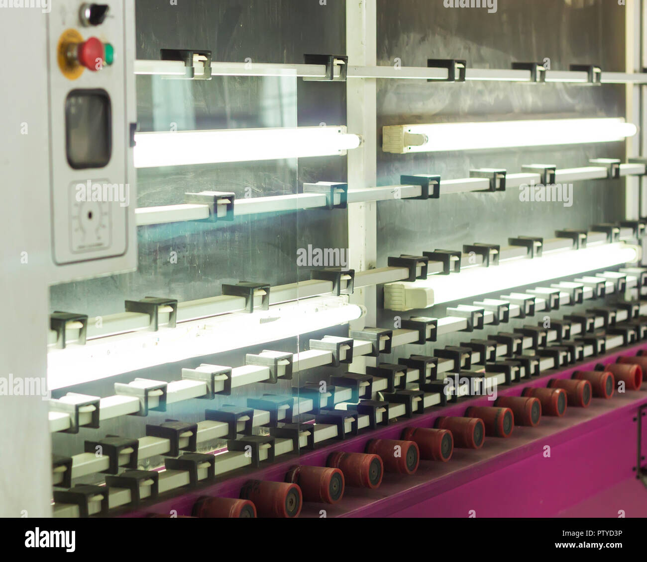 Production of PVC windows and double-glazed windows, a line for washing ...